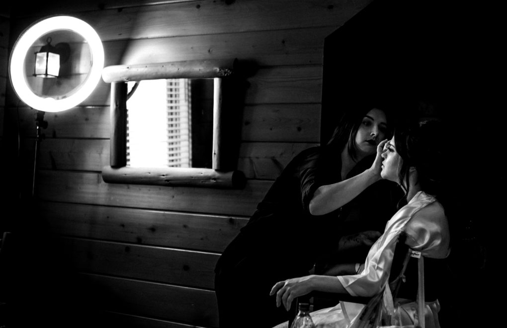 4 Important Parts of a Wedding Getting Ready Room | The Weducation ...